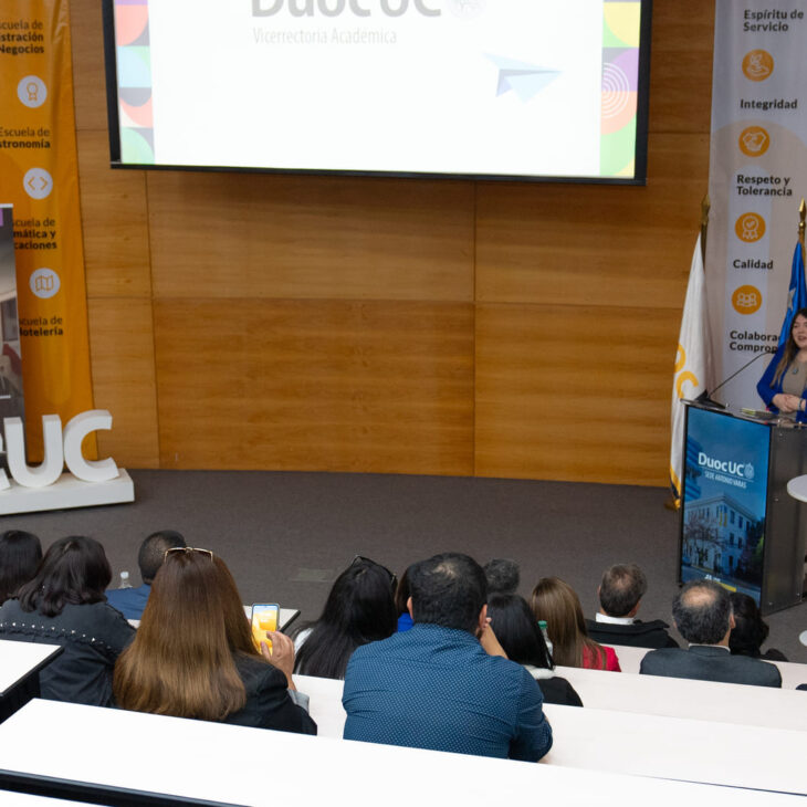 Beca Santander Duoc UC 2024 Sede Valparaíso